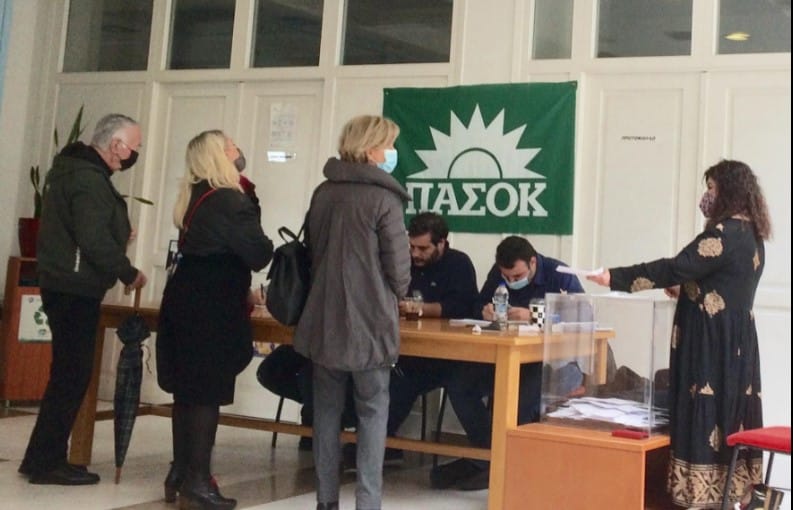Εκλογές ΠΑΣΟΚ: Ο Νίκος σάρωσε στη Νάξο ενώ ο ΓΑΠ πήρε στην Κέα 3 μόνο ...