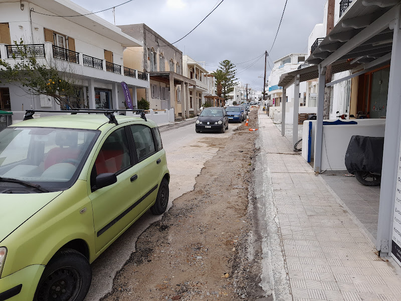 Χώρα Νάξου: Η αντικατάσταση του παλαιού αγωγού "τρέχει"... Οι σωλήνες ...