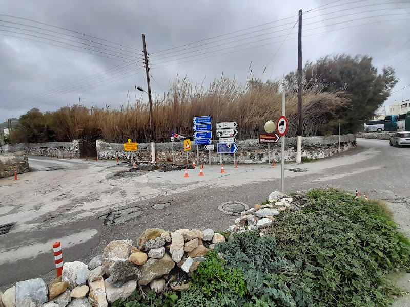 Χώρα Νάξου: Η αντικατάσταση του παλαιού αγωγού "τρέχει"... Οι σωλήνες ...